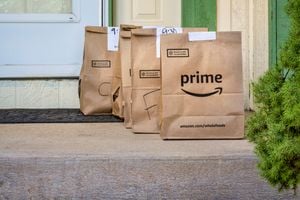 Amazon expands 1-hour delivery in hundreds of U.S. cities
