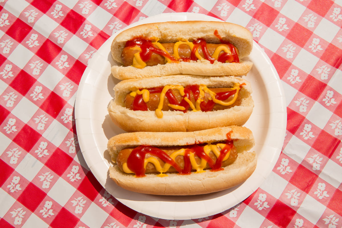 The USDA recalled 7,000 pounds of hot dogs