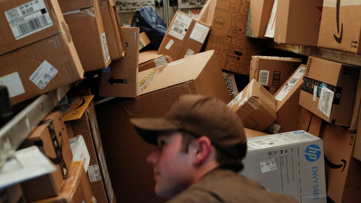 Retailers are pre-empting a deluge of Christmas returns with an ...