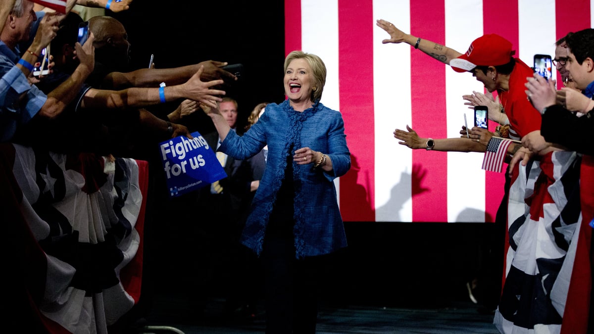 Hillary Clinton looks unstoppable after winning Ohio, Florida, and ...