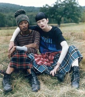 15 fashion trends and the history behind them