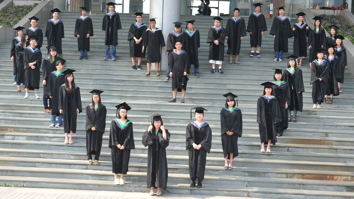 Just how cozy is New York University’s relationship with China?
