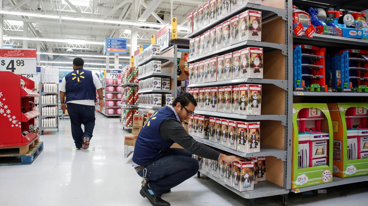 Walmart is hiking pay and bonuses for store managers