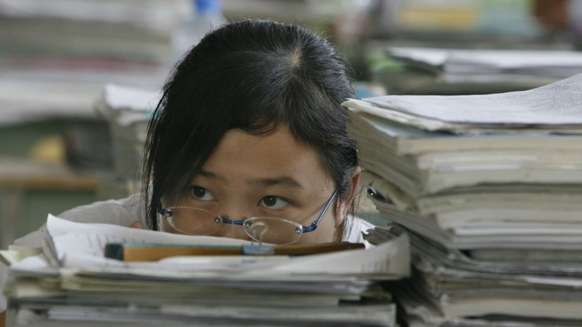 Why are wealthy Chinese kids twice as likely to be nearsighted as the poor?