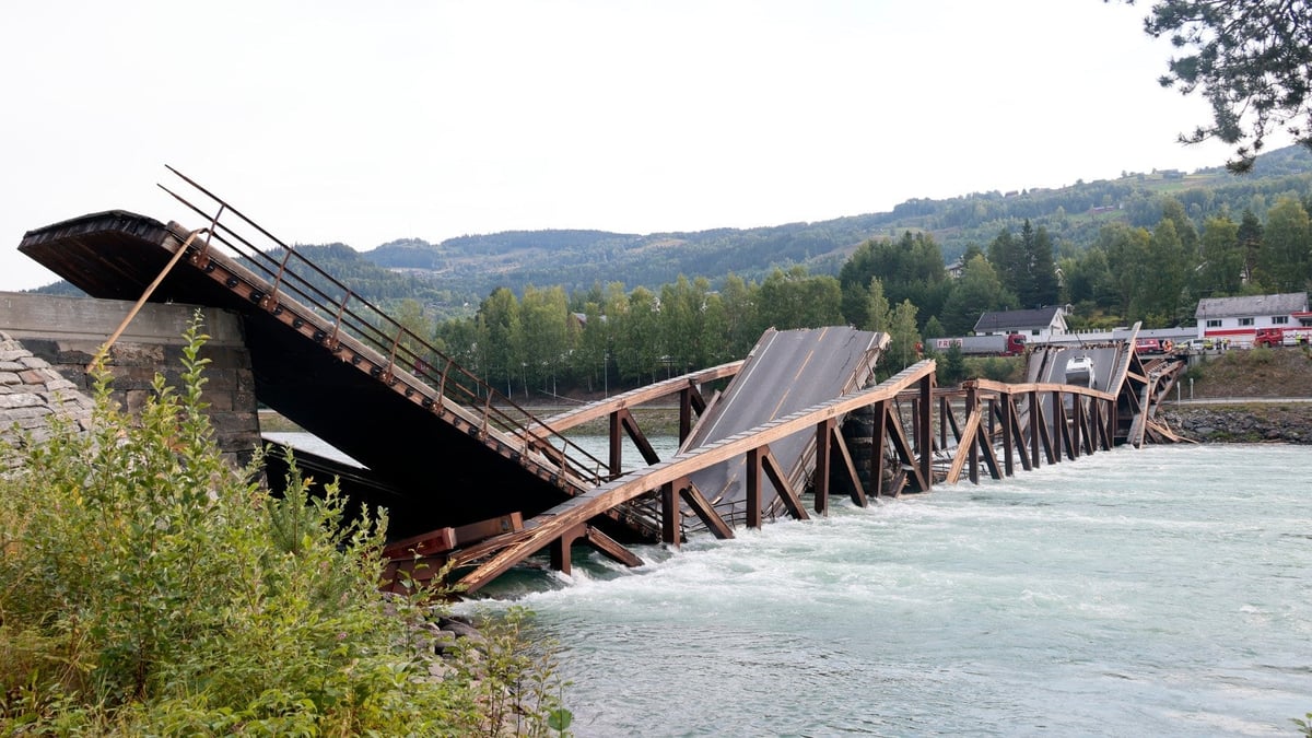 A bridge collapsed 10 years after it was built because designers ...