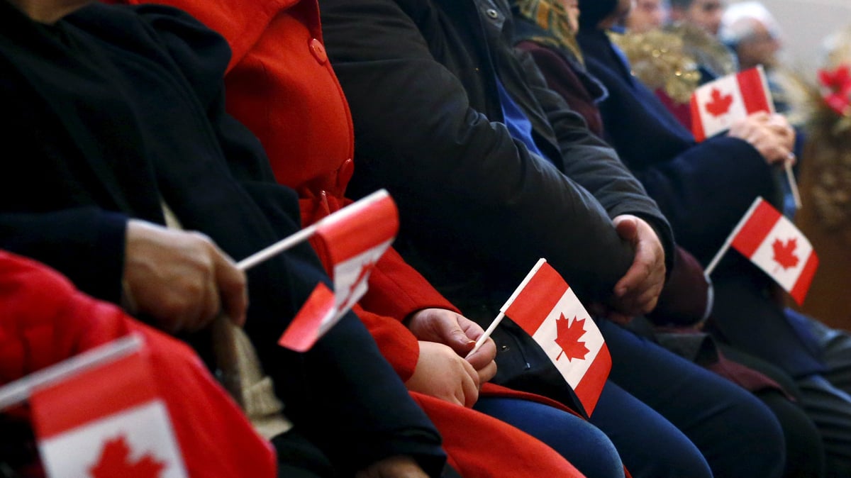 The small Canadian county that banded together to bring Syrian refugees ...