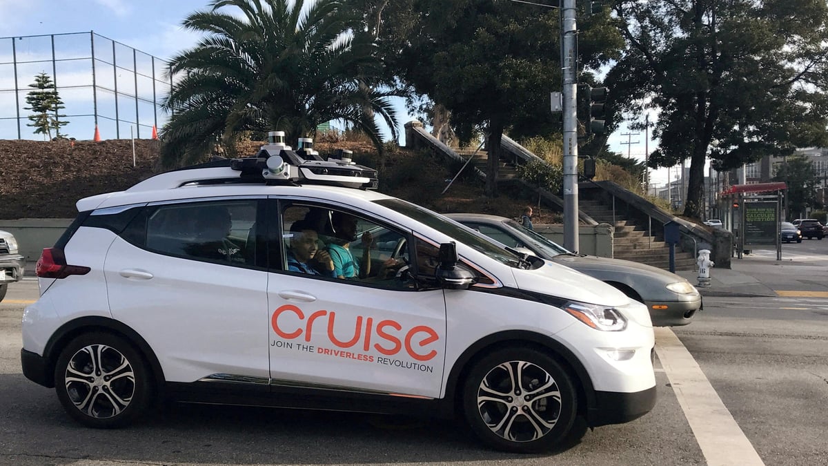 12 of the biggest failures in the driverless car industry in 2023