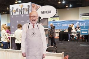 Warren Buffett gleicht das 9-Millionen-Dollar-Gebot für ein Charity ...