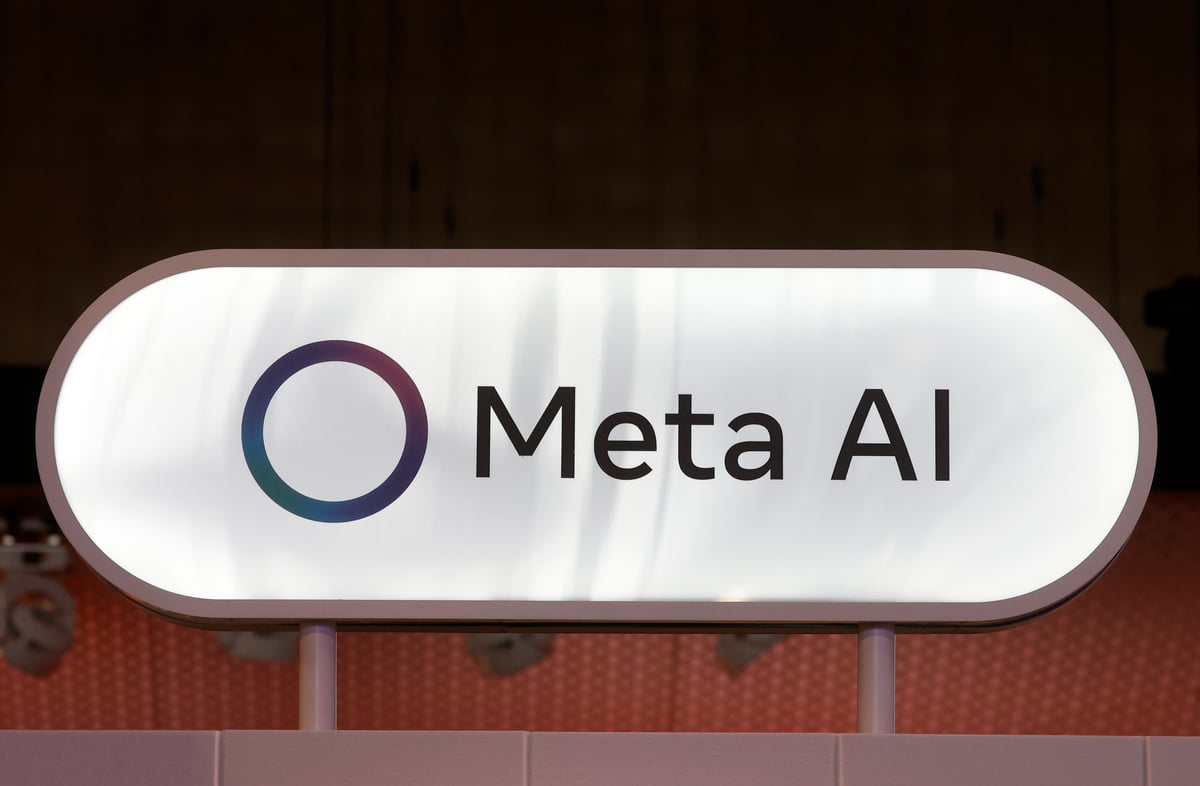 Meta builds data center tents to speed up its AI strategy