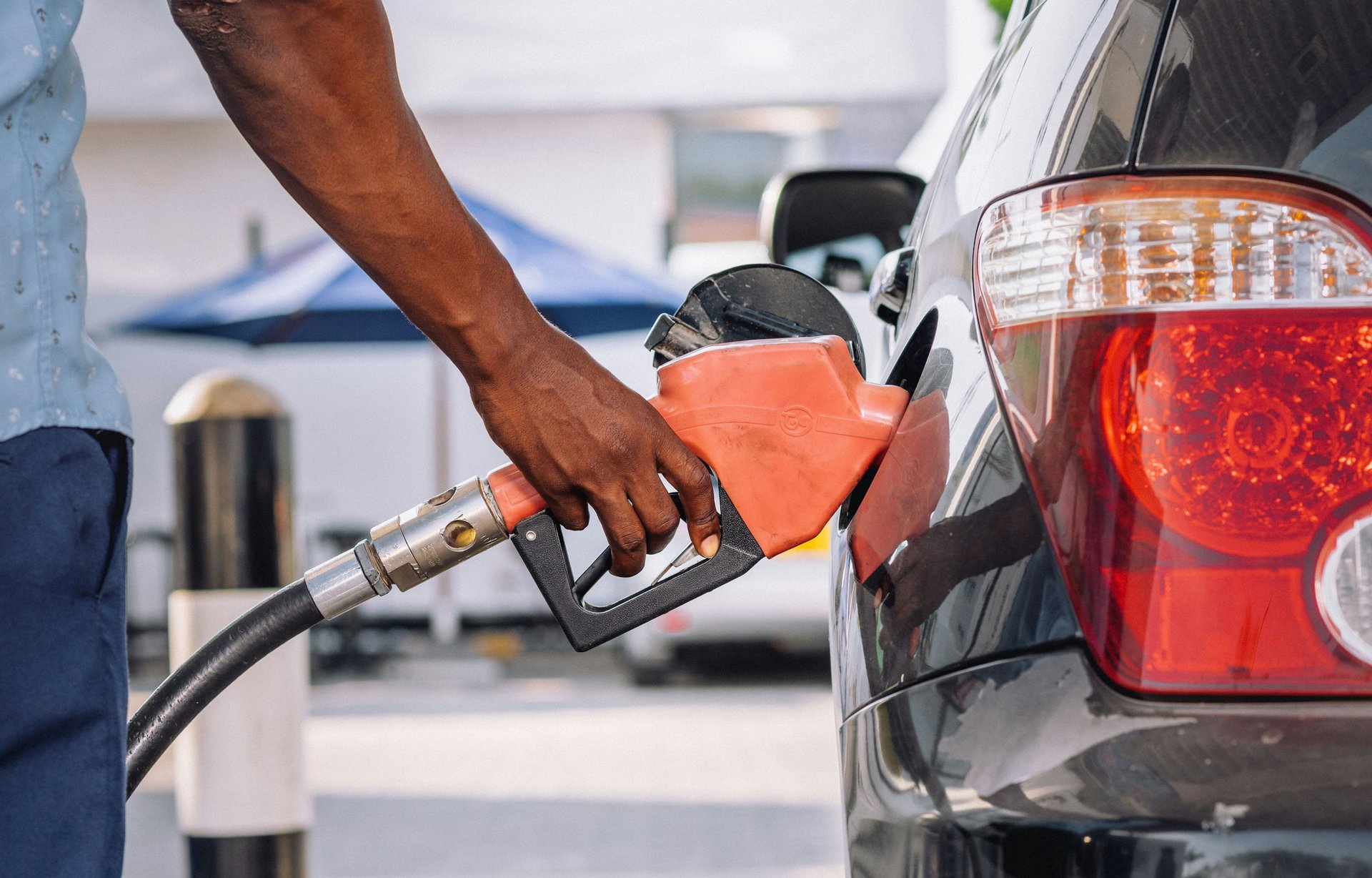 3 apps for best gas prices, according to Reader’s Digest