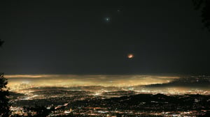 Venus and Jupiter will appear to collide this week in a spectacular ...