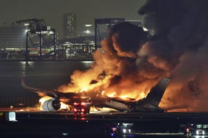 A jet's carbon-composite fiber fuselage burned on a Tokyo runway. Is ...