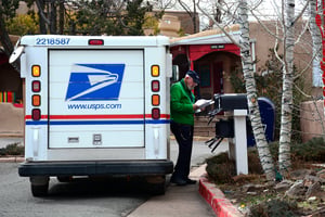 🌏 USPS reverses China ban